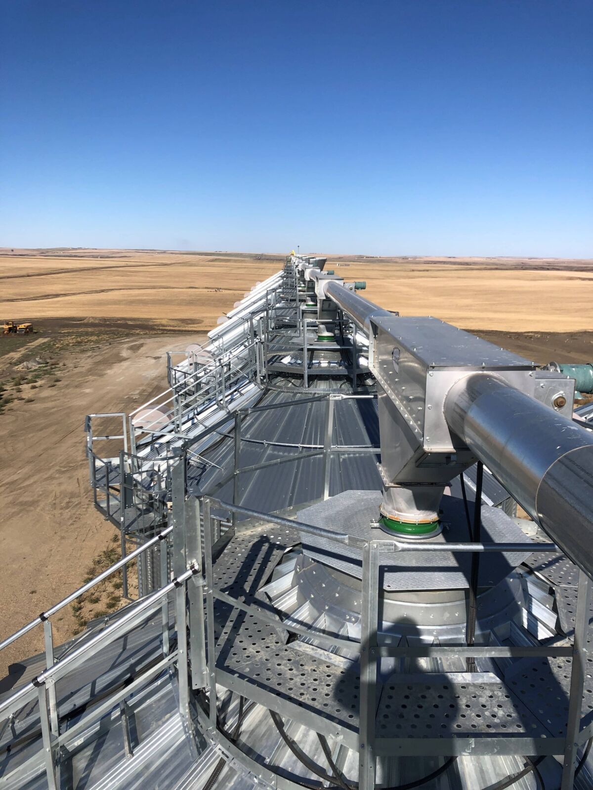 Meridian Grain Augers | Chain, Drag Conveyor | Grain Handling Equipment ...