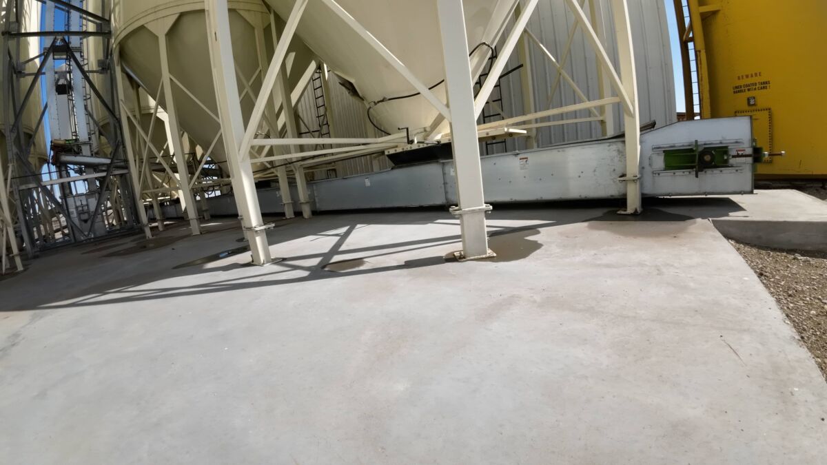 Meridian Grain Augers | Chain, Drag Conveyor | Grain Handling Equipment ...